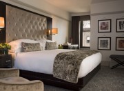 Luxury Hotels Offer In-Room Shopping Experiences